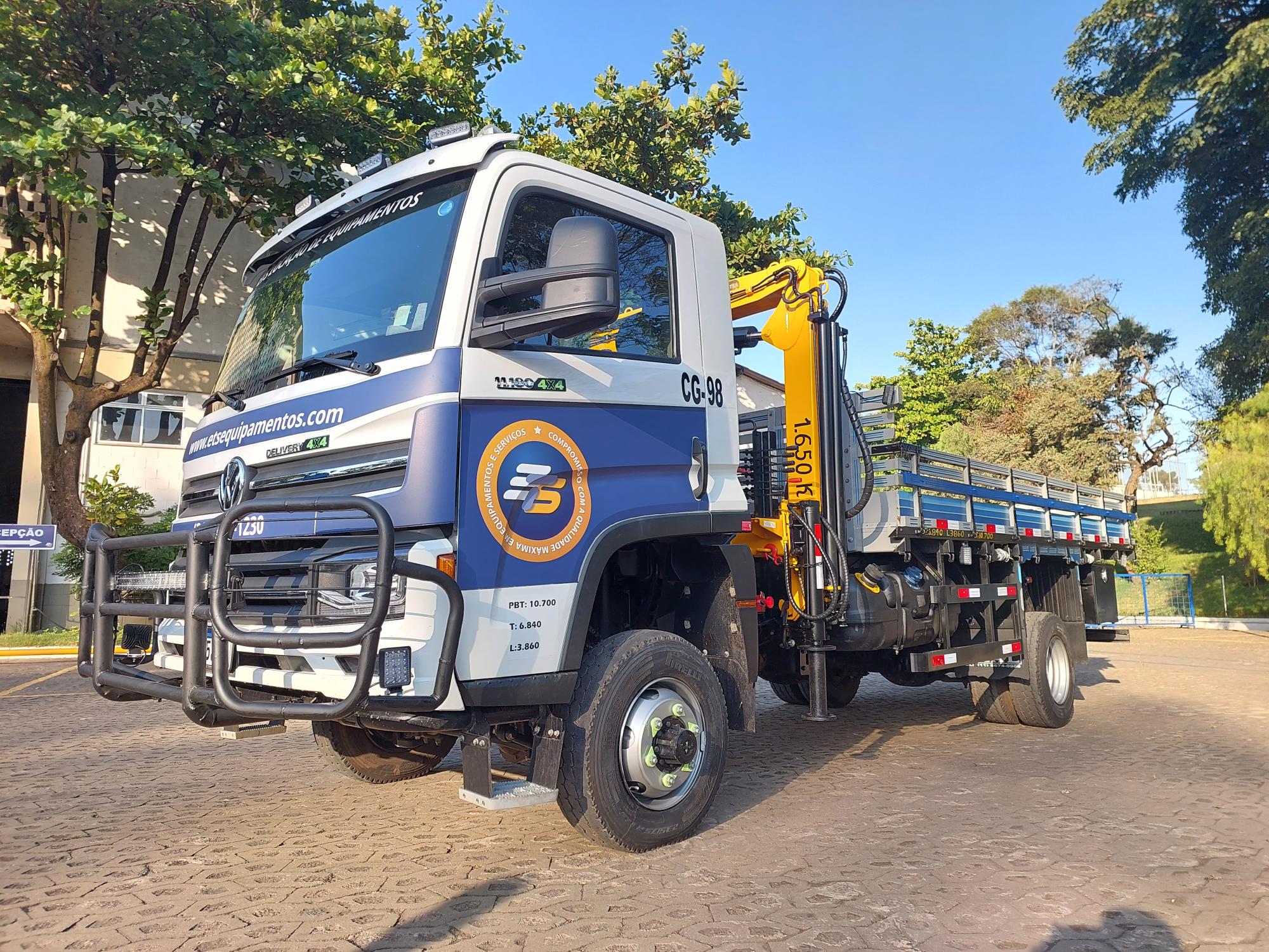 ETS Equipamentos | PIONEIRISMO E TECNOLOGIA